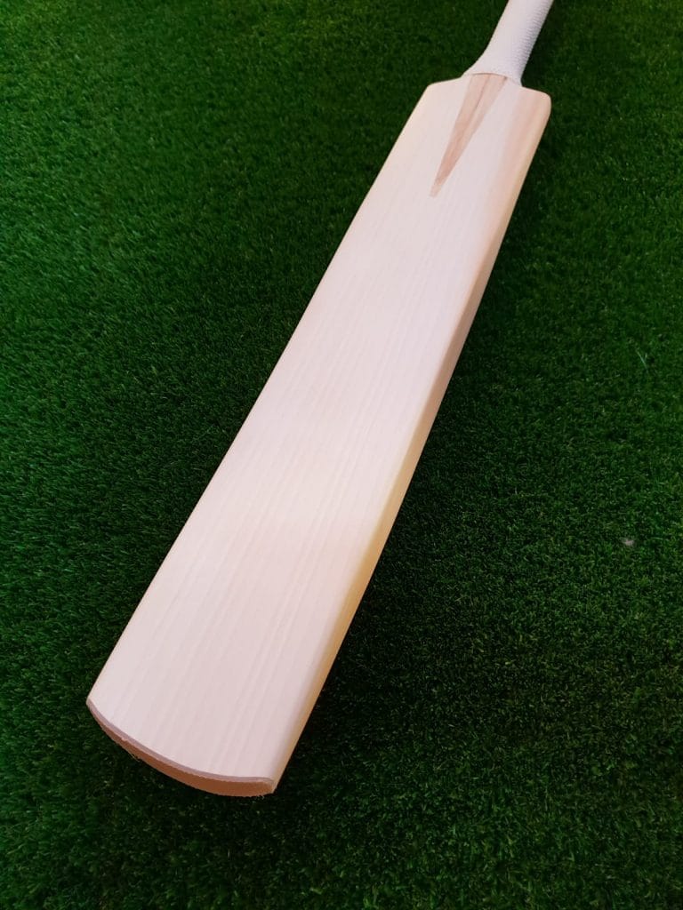 Custom Built Cricket Bat - Veritus Cricket